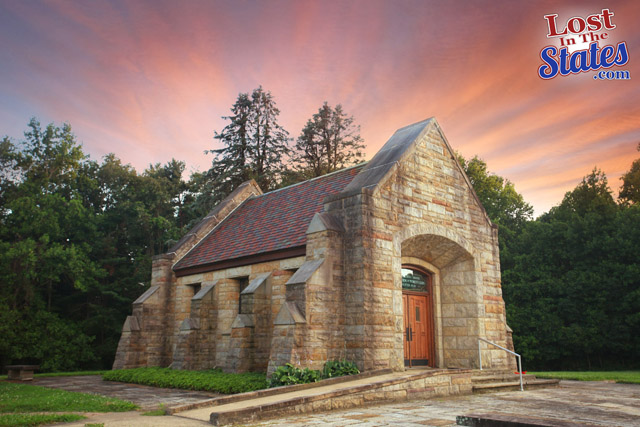 The Mohican Memorial Shrine - Lost In The States