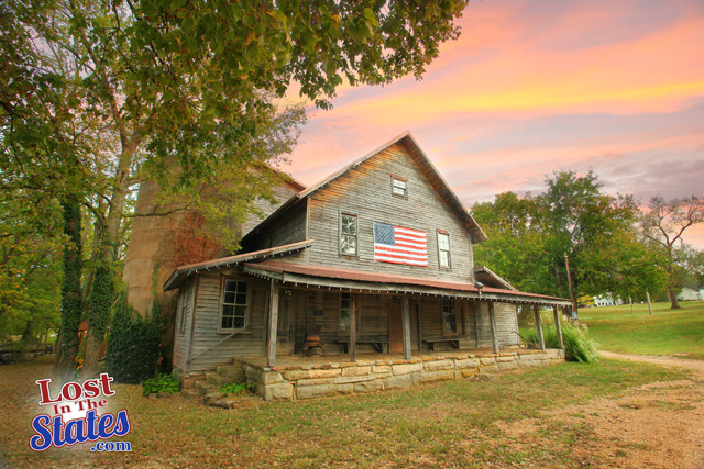 Wommack Mill - Lost In The States